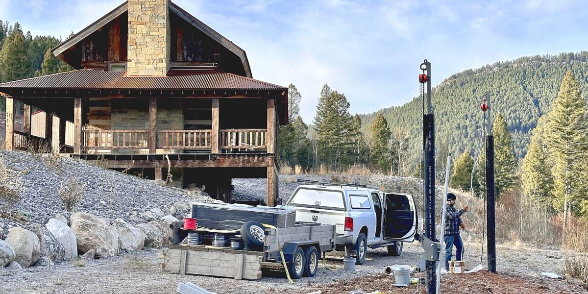 Solar Pole Mounts and Solar Carports by MT Solar